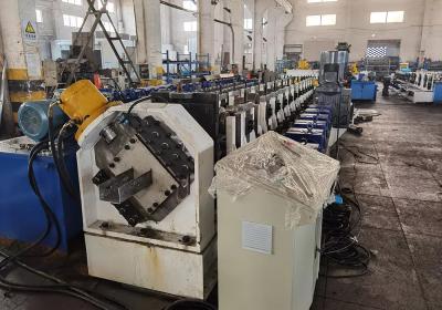 China 350Mpa Yield Strength Highway Guardrail Making Machine Chain Drive for sale