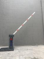 China Silver Automatic Boom Barrier Stainless Steel with DC Brushless Motor IP54 for sale