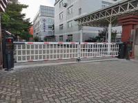 China Grey Yellow Fence Arm AC220V Parking Barrier Gate Cold Rolled Steel for sale