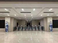 China Bidirection Flap Barrier Gate Infrared Sensor Pedestrian Crossing for sale