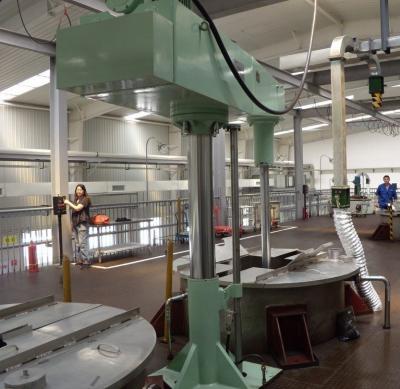 China Hydraulic Lift High Speed Disperser 5.5kW to 75kW Chrome Plated Paint Mixer for sale
