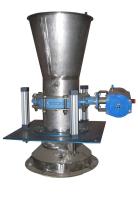 China Automatic Powder Discharge Station with Container Mixer - 300L to 1000L Capacity, 0.6Mpa Pneumatic Operation for sale
