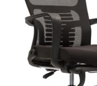 China TUV Lumbar Support Black Mesh Staff Chair High Back With Footrest for sale