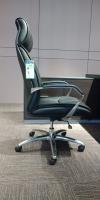 China Black 960-1040mm Height Adjustable Office Chair Executive Use for sale