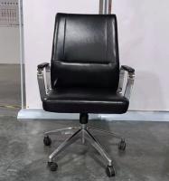China Executive Swivel PU Leather Revolving Chair With Castors for sale