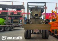 China Central Control Mobile Ready Mix Concrete Plant With Trailer Type Design for sale