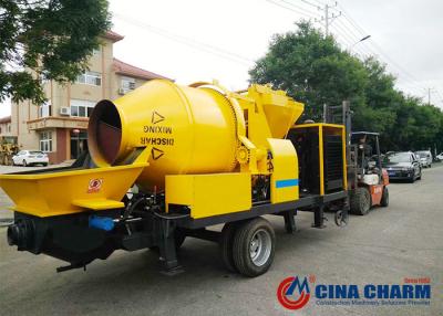 China 30m3/H 40m3/H Mobile Concrete Mixer With Pump Diesel Engine for sale