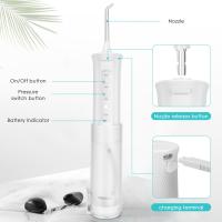 China USB Rechargeable Cordless Water Flosser with 2500mAh Battery and 1400 Pulses/Minute for Dental Cleaning for sale