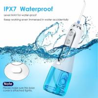 China 2500mAh Battery Dental Water Flosser with 110psi Pressure & IPX7 Waterproof Rating for sale