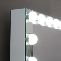 China Frameless Hollywood Vanity Mirror IP44 IP66 3 Lighting Modes Smart Touch Vanity Mirror for sale