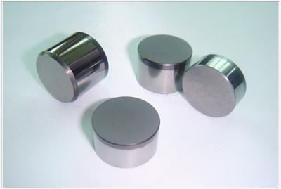 China PDC Cutters for 4-17 Inch Oil Drilling Bits - 19.05mm Diameter Polycrystalline Diamond Compact for sale