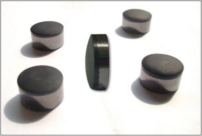 China JD JDP Series Welded Flat/Spherical PDC Cutter 1313 with 13.44mm Diameter and 1.0-1.3mm Diamond Layer for sale