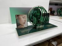 China Lightweight Display Rack Acrylic POS Display with UV Flatbed Printing for Cosmetic Display Stand Retail Merchandising for sale