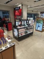 China Professional Acrylic POS Display Fixtures Designed to Maximize Product Exposure and Enhance Store Aesthetics Seamlessly for sale