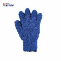China 15x25cm Soft Fluffy Microfiber Finger Flove Colorful Car Washing Mitt Glove for sale