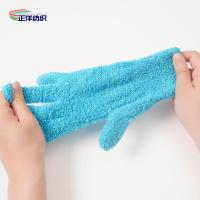 China 15x25cm Soft Fluffy Microfiber Finger Flove Colorful Car Washing Mitt Glove for sale