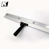 China SS304 Notched Floor Squeegee 600mm Aluminum Alloy Epoxy Coating Self Leveling Tool for sale