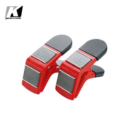 China 5x8cm Magnetic Wall Paint Accessories Brush Holder Multifunctional for sale