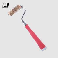China 4 Inch Linen Effect Patterned Paint Roller for Interior Exterior Walls Gray Plastic Handle for sale
