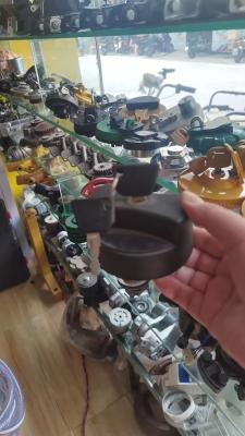 China 332/F4780 331/11403 701/45501 JCB BACKHOE - DIESEL FUEL TANK CAP WITH 2 KEYS for sale
