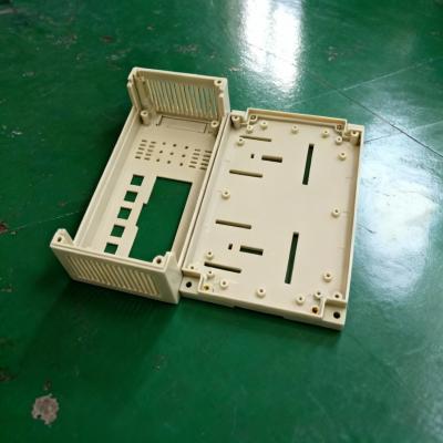 China PEI HDPE Plastic Injection Molding Parts PEEK Custom Molded Plastic Parts for sale