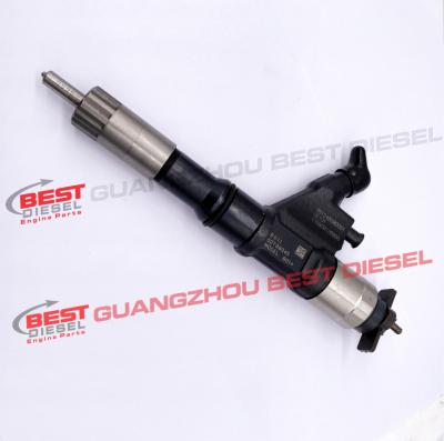 China New Diesel Fuel Injector  095000-8100 095000-810 095000-8100 095000-8102  For SINOTRUK HOWO A7 VG1096080010 for sale