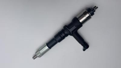 China Diesel common rail Fuel Injecto  095000-6070 6251-11-3100 For KOMAT-SU for sale