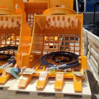 China 560 Excavator Attachment ZHONGJU 82 In Excavator Sifting Bucket Rock Tilting Bucket Water Grass Hopper for sale