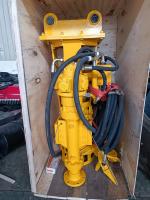 China 560 Excavator Hydraulic Submersible Sand Pump for Dredging Solutions in South America for sale