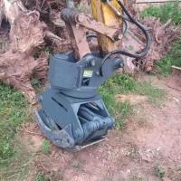 China Excavator Log Grab with Metal Road Construction Machinery and Hydraulic Wood Grapple Saw for sale