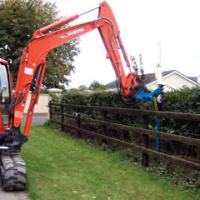 China Excavator Hedge Cutter The Must Have Tool for Tree Trimming and Lawn Maintenance for sale