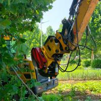 China Wood Chipper Max Jaw Opening 1200mm ZHONGJU Skidsteer Grapple Saw for Tree Chipping for sale