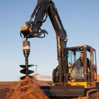 China Hydraulic Mini Excavator Backhoe Earth Auger Post Hole Digger with 26-32 oil pressure for sale
