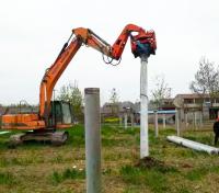 China 280-300 Hydraulic Pile Drivers Vibratory Hammer for Smooth and Effective Pile Driving for sale