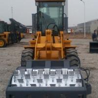 China Customized Engine Loader Attachments For Front Unloading Type Ice Breaker Maintenance for sale