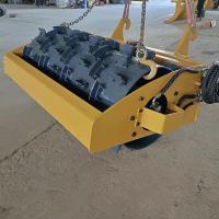 China Customized Engine Loader Attachments For Front Unloading Type Ice Breaker Maintenance for sale