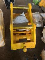 China Hydraulic Quick Hitch Coupler for PC50 Crawler-Type Excavator 230 Construction Works for sale