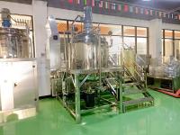 China 380V Body Lotion Making Machine Face Cream Vacuum Homogenizing Emulsifier Ointment Mixing Tank for sale