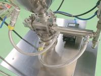 China Semi Auto Cosmetic Cream Filling Machine Vertical Heating Mixing for sale