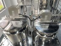 China Hydraulic Lift Cylinder Vacuum Emulsifier Homogenizer For Homogeneous Mixture for sale