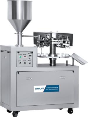 China Programmable Cosmetic Filling Machine 40 - 1000ml Filling Capacity 300kg Weight for sale