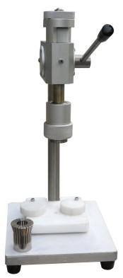 China Automatic Perfume Capping Machine Durable For Chemicals Processing / Liquid for sale