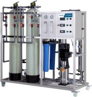 China Low Energy no Heating RO Water Treatment Equipment Cosmetic Product Making Machine for sale