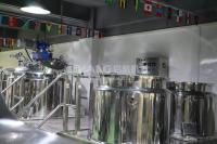 China Gel Lotion Ointment Production Line Vacuum Emulsifier Multiple Phase  High Shear for sale