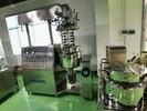 China Single Cylinder Hydraulic Lift Vacuum Homegeneous Emulsifier 500l Capacity for sale