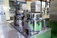 China Wear Resistant Cosmetic Making Equipment 5.5KW 200L for sale
