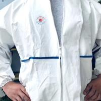 China Sf Microporous Film Sms White Protective Coverall Bound Seams Taped Disposable for sale