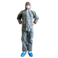 China Pp Non Woven Construction Dust Proof Agriculture Disposable Coverall Breathable Black for sale