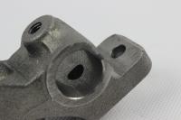 China S1395-12221 Valve rocker arm shaft bracket FOR HINO J05E for sale