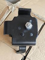 China 12361-78100 12362-78100 Engine mount FOR HINO 300 for sale